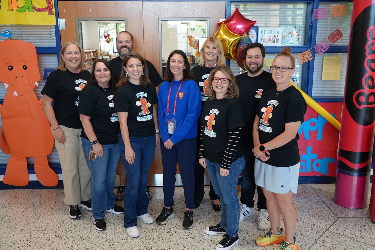Author Angela Dominguez Visits Bennett ES - Bennett Elementary School